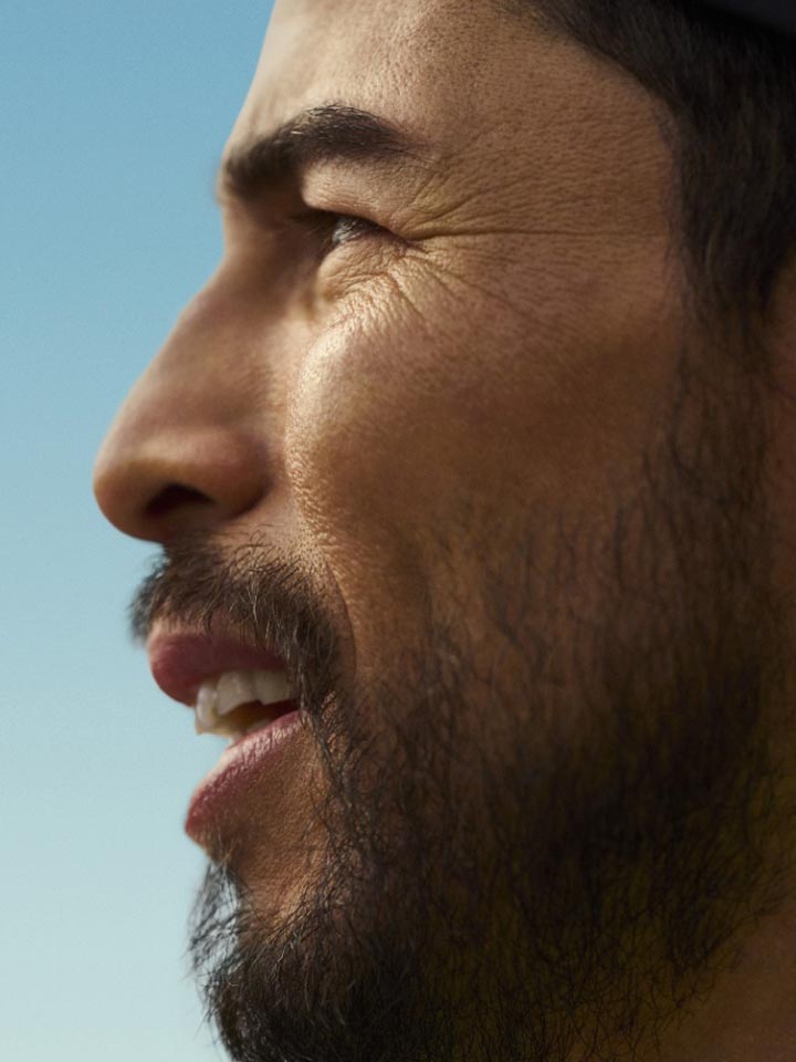 FLY HUMAN FLY | HOKA® | France