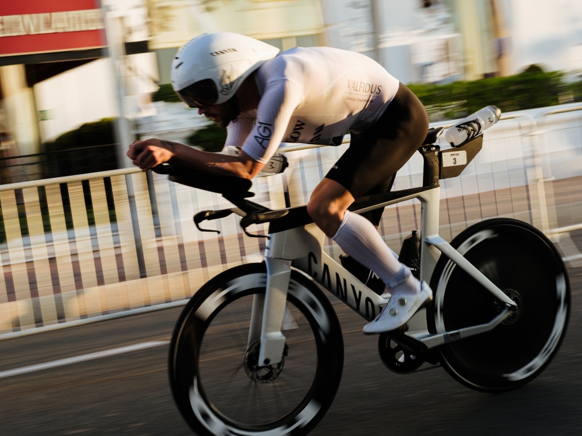 Sam Laidlow | Champion du monde d’IRONMAN® 2023 | HOKA®